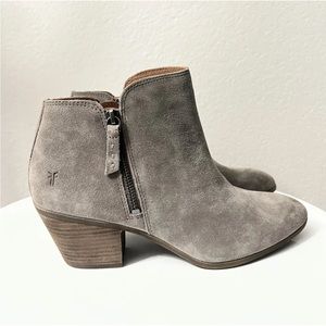 Frye | Shoes | Frye Judith Double Zip Ankle Boots Gray Suede Heel ...